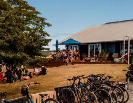 Te Awanga Estate